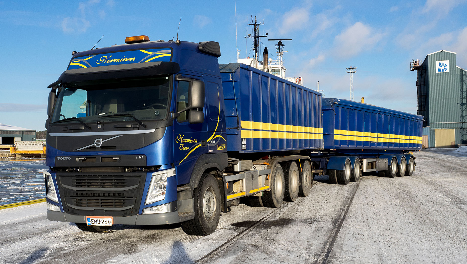 Volvo Dynamic Steering tekee ajamisen helpoksi | Volvo asiakaslehti